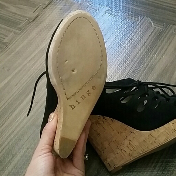 hinge | Shoes | Gently Used Nordstrom Hinge Wedges | Poshmark